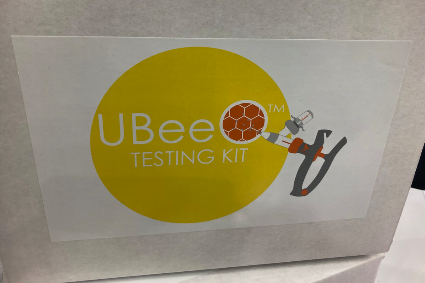 A New Honey Bee Breeding Tool Hits the Market! — Project Apis m.